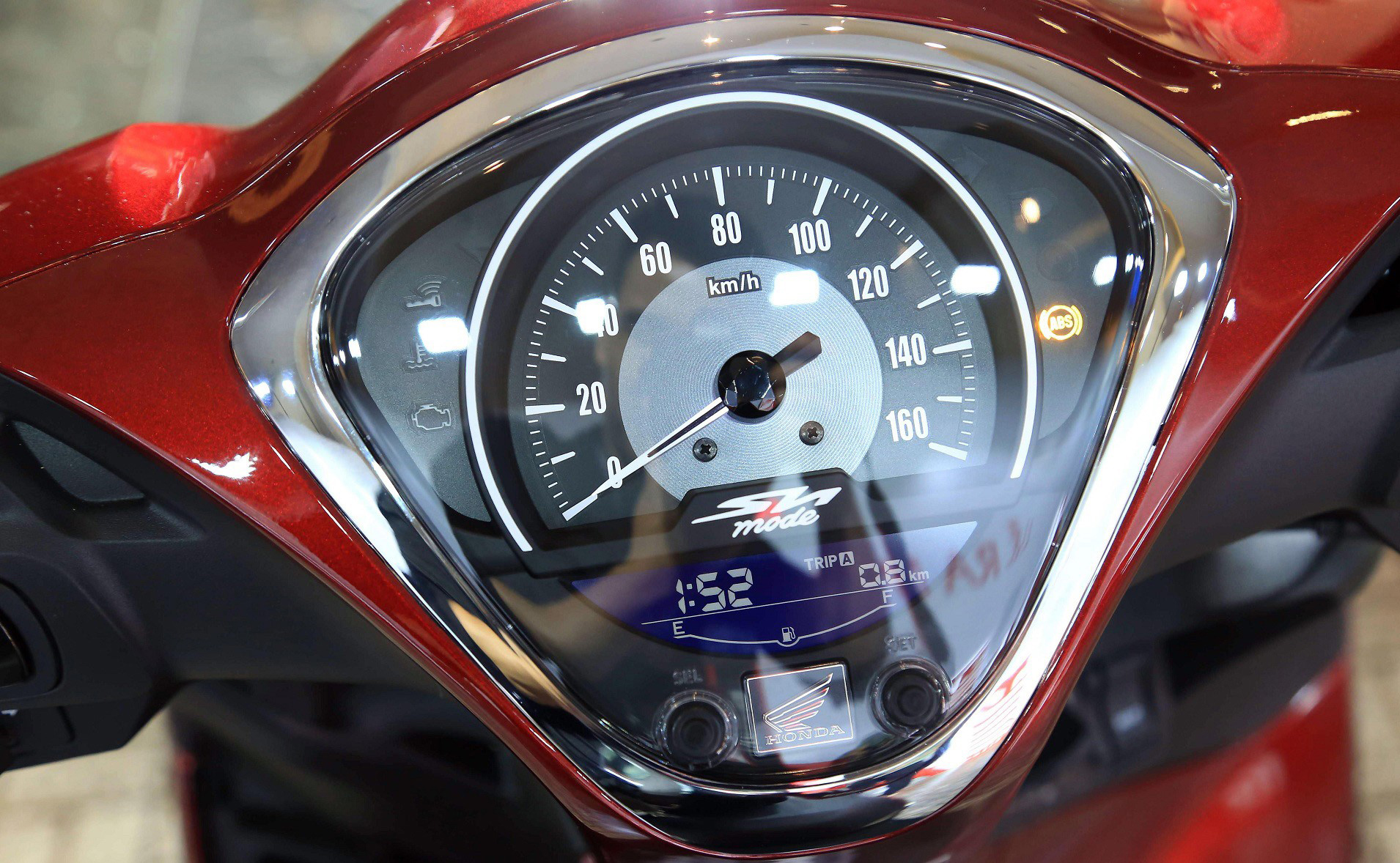 So sánh SH mode 2021 vs SH mode phiên bản cũ có gì khác biệt? - KENSA ...